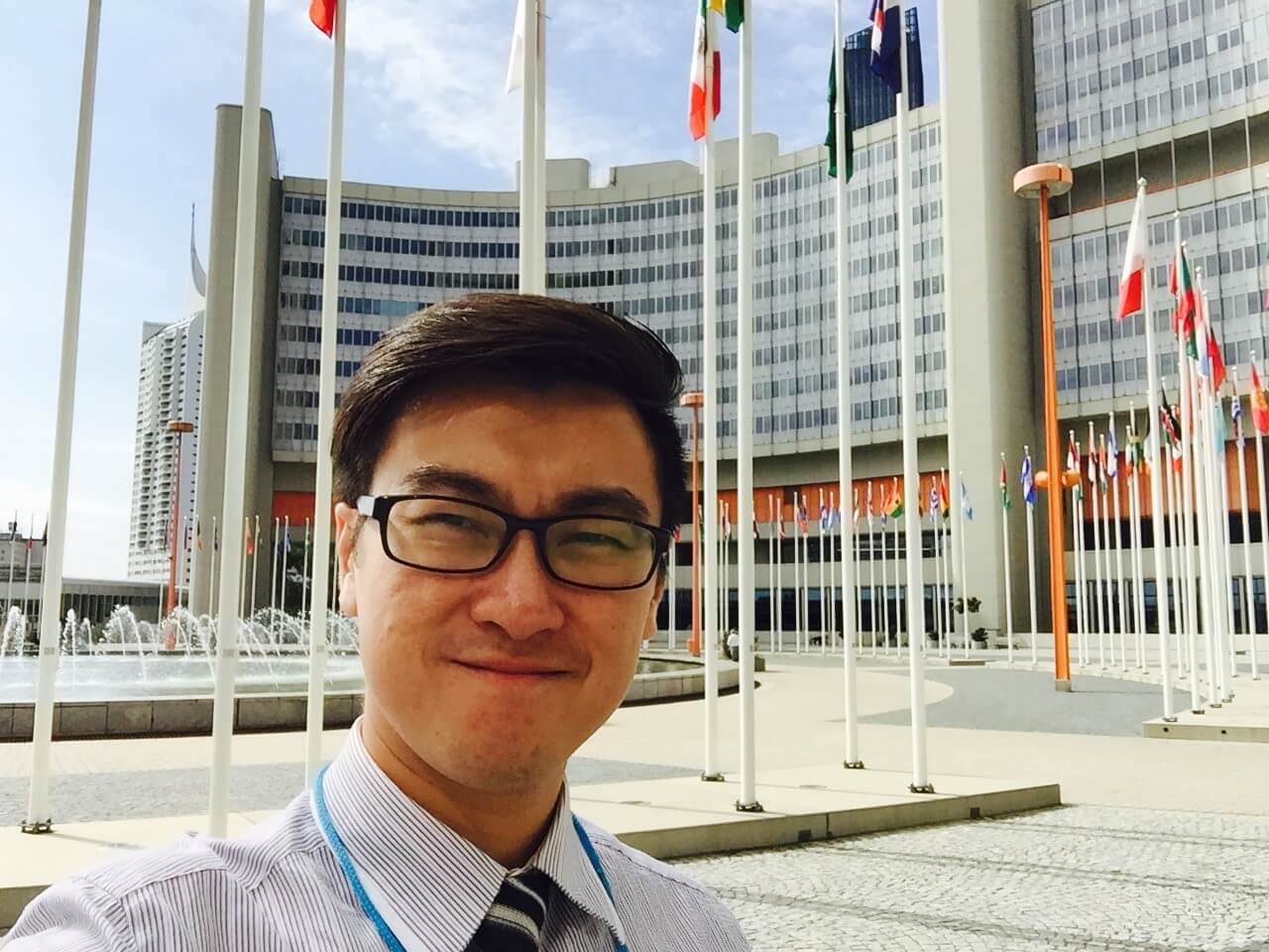 Aw Chixiong | NUS Physics